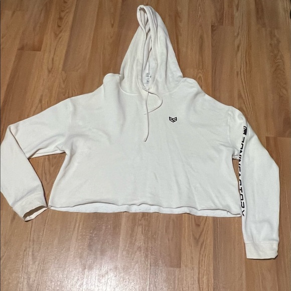 Sweaters | Independent Womans Graphic Crop Hooded Pullover | Poshmark